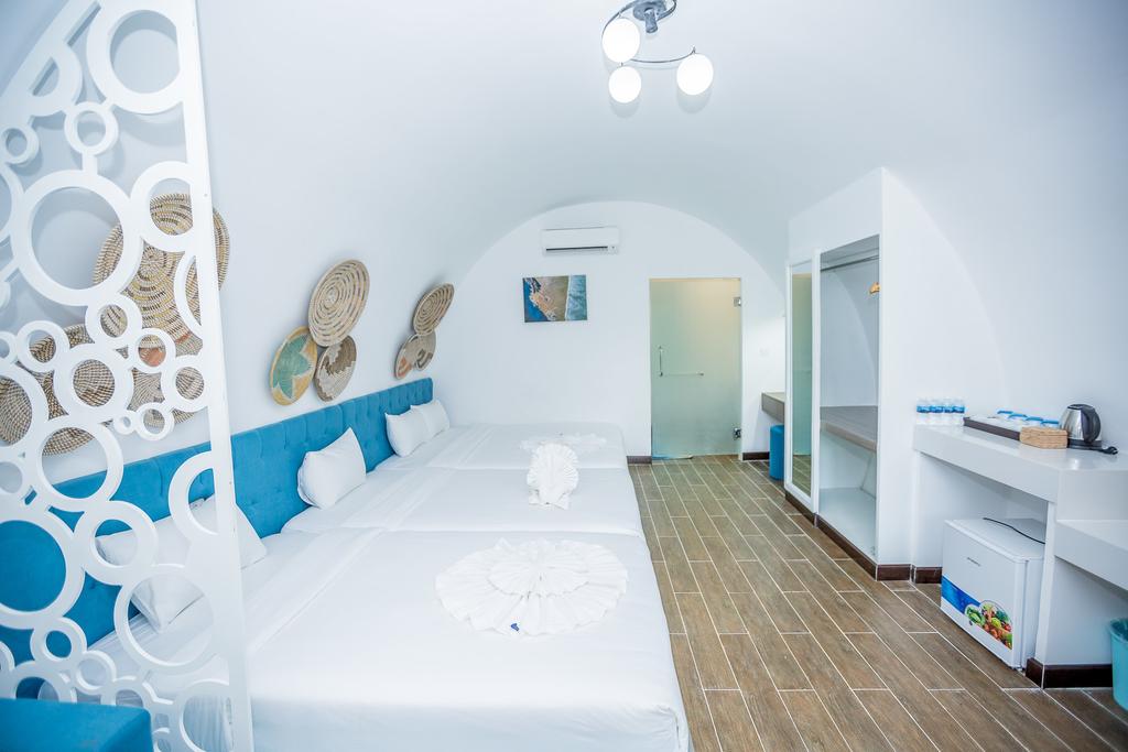 Tube Resort Koh Rong Sanloem – Koh Rong Islands Cambodia